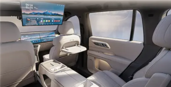 深蓝S09更多车内配置曝光！全车座椅加热、通风+后排电视_凤凰网