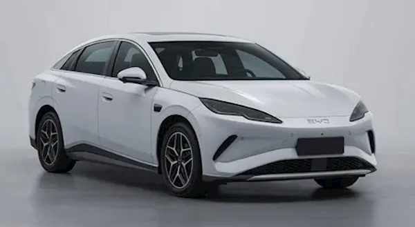 搭载天神之眼C-高阶智驾 比亚迪海豹06EV申报图首次曝光_凤凰网