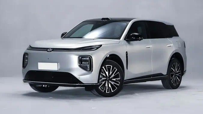 长安启源Q07正式亮相！城市NOA高阶智驾+电磁悬架，续航超1400km_凤凰网