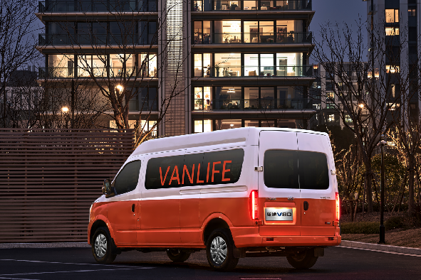 上汽大通新途V80 9AT正式上市，官方指导价14.03万元起_凤凰网