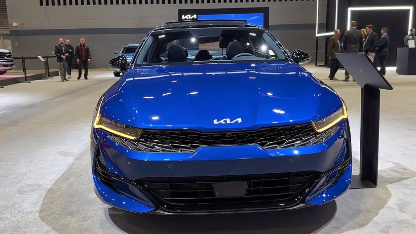 「韩系动向1509」起亚EV4实拍，风格大胆！续航533公里_凤凰网视频_凤凰网