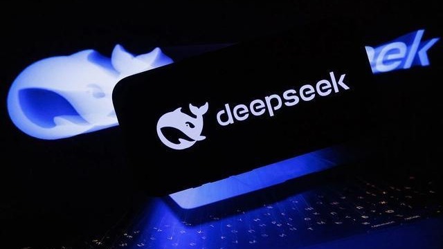 DeepSeek开源周第二日：开源DeepEP通信库_凤凰网