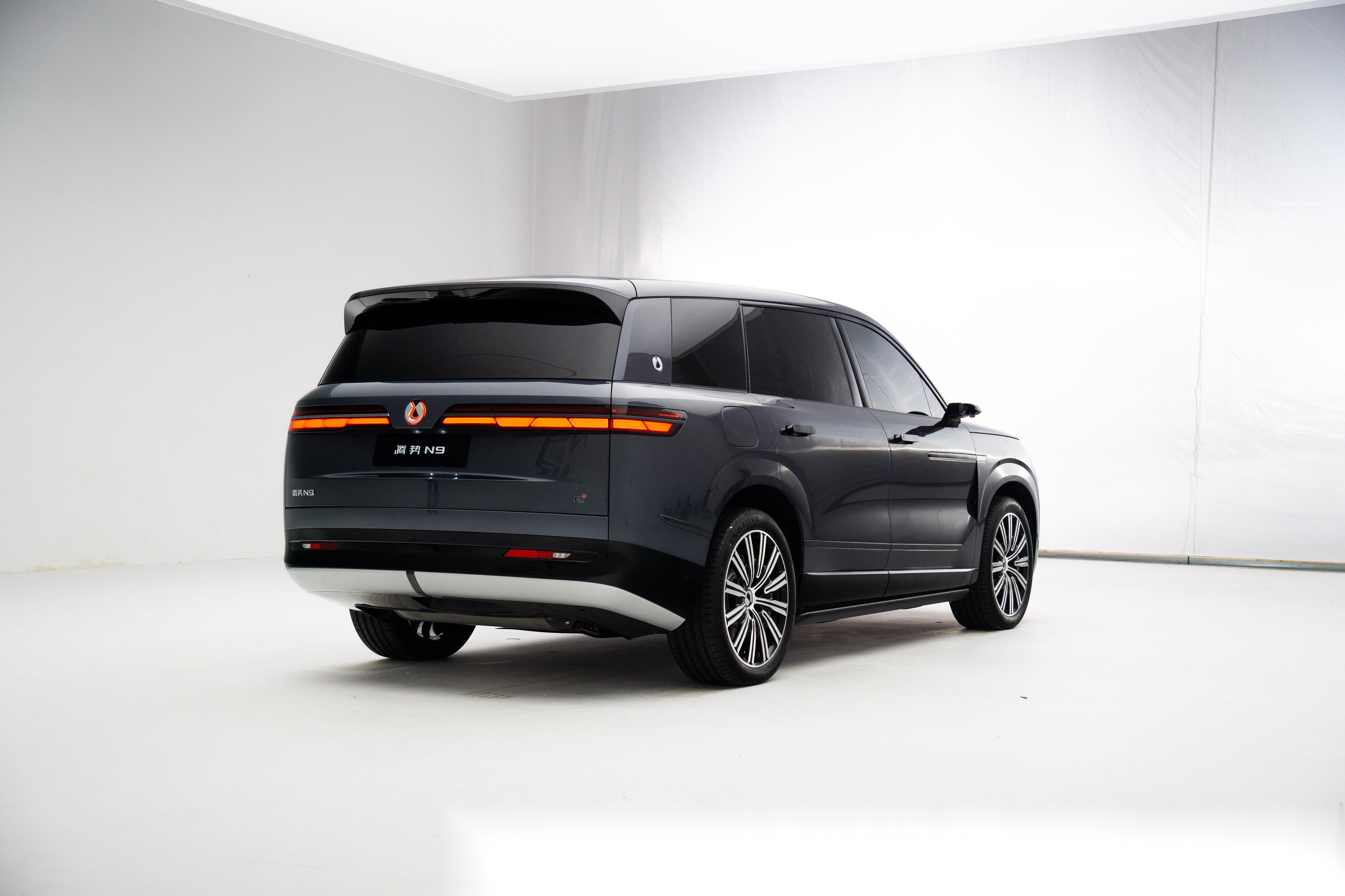 全能旗舰SUV腾势N9正式上市 售价38.98万元-44.98万元_凤凰网