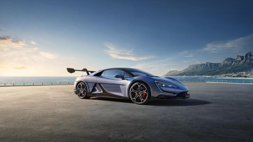 中汽测评公布2024年度车型：理想L6“大满贯”，小米SU7、问界M9等入选“安全之星”_凤凰网