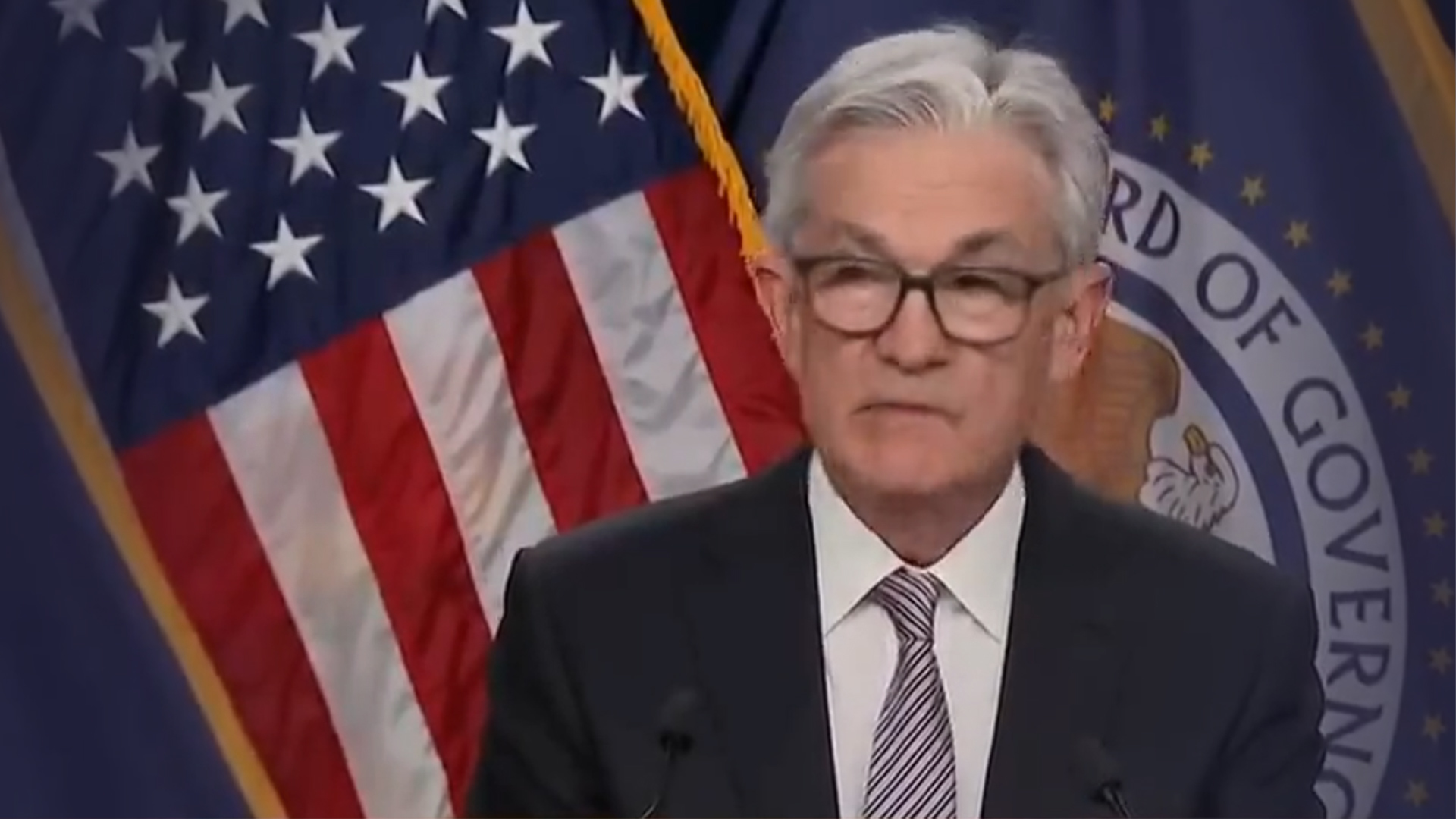 特朗普再次敦促降息，美联储主席：为时过早，特朗普加征关税幅度远超我们预期_凤凰网视频_凤凰网