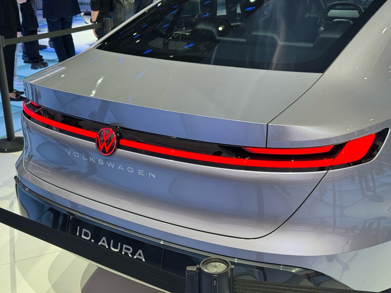 2025上海车展：一汽-大众ID. AURA概念车/新款揽境首发亮相_凤凰网