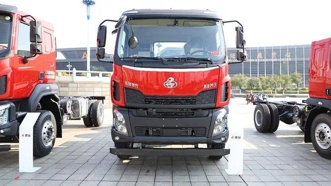 轻量化高承载，乘龙M3 6×2R提升桥自卸车助您效率倍增_凤凰网