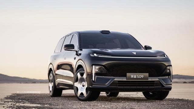 深蓝S09过招问界M7，三十万级大家庭SUV怎样选更划算？_凤凰网