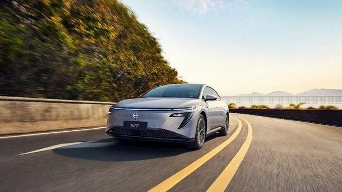 上市即爆款！东风日产N7凭什么35天斩获17215台大定订单？_凤凰网