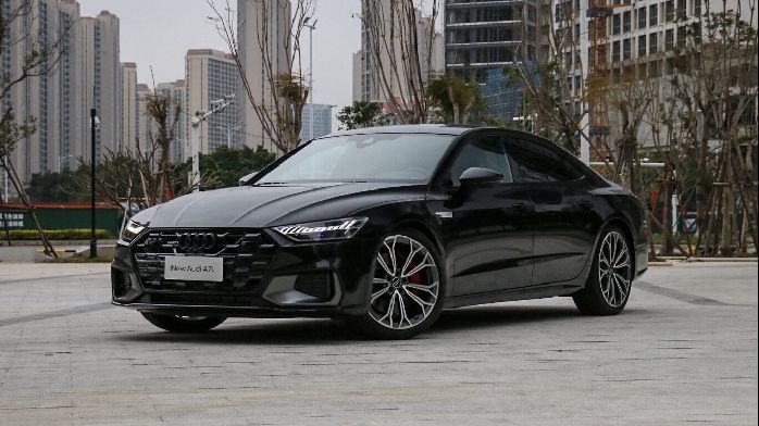 2025款奥迪A7L上市 售价41.87万-66.62万元_凤凰网