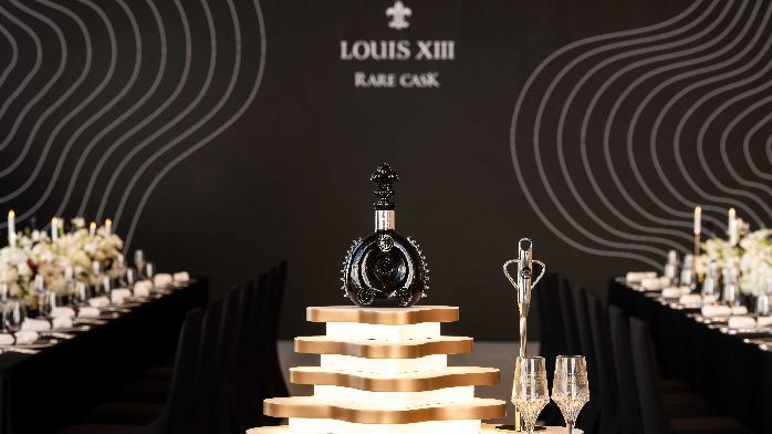 路易十三《春秋·天蕴启时》私享雅宴于深圳启幕 以时光之名，礼献人生珍贵时刻_凤凰网商业_凤凰网