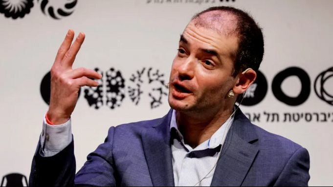 刚刚，Ilya被逼当CEO，联合创始人都被Meta挖跑了_凤凰网