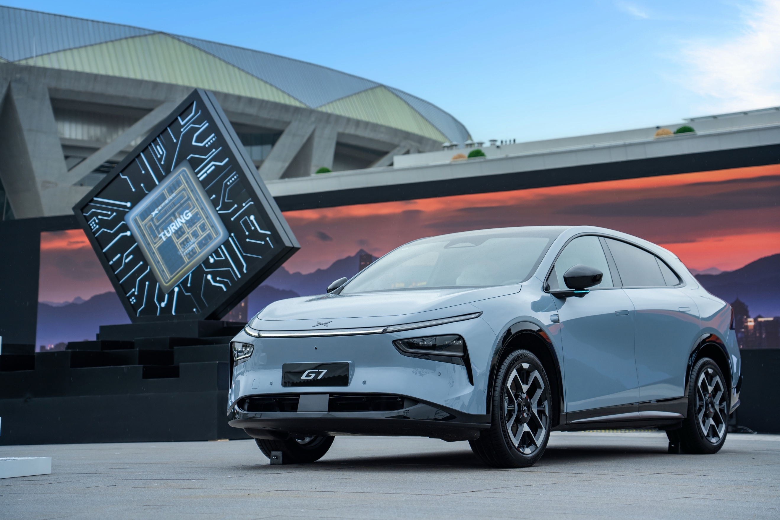 19.58万元起售，L3级算力AI汽车小鹏G7正式上市_凤凰网