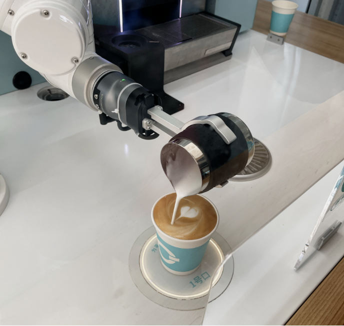 世界首款第6代咖啡机器人 COFE+受邀亮相达沃斯论坛_凤凰网财经_凤凰网