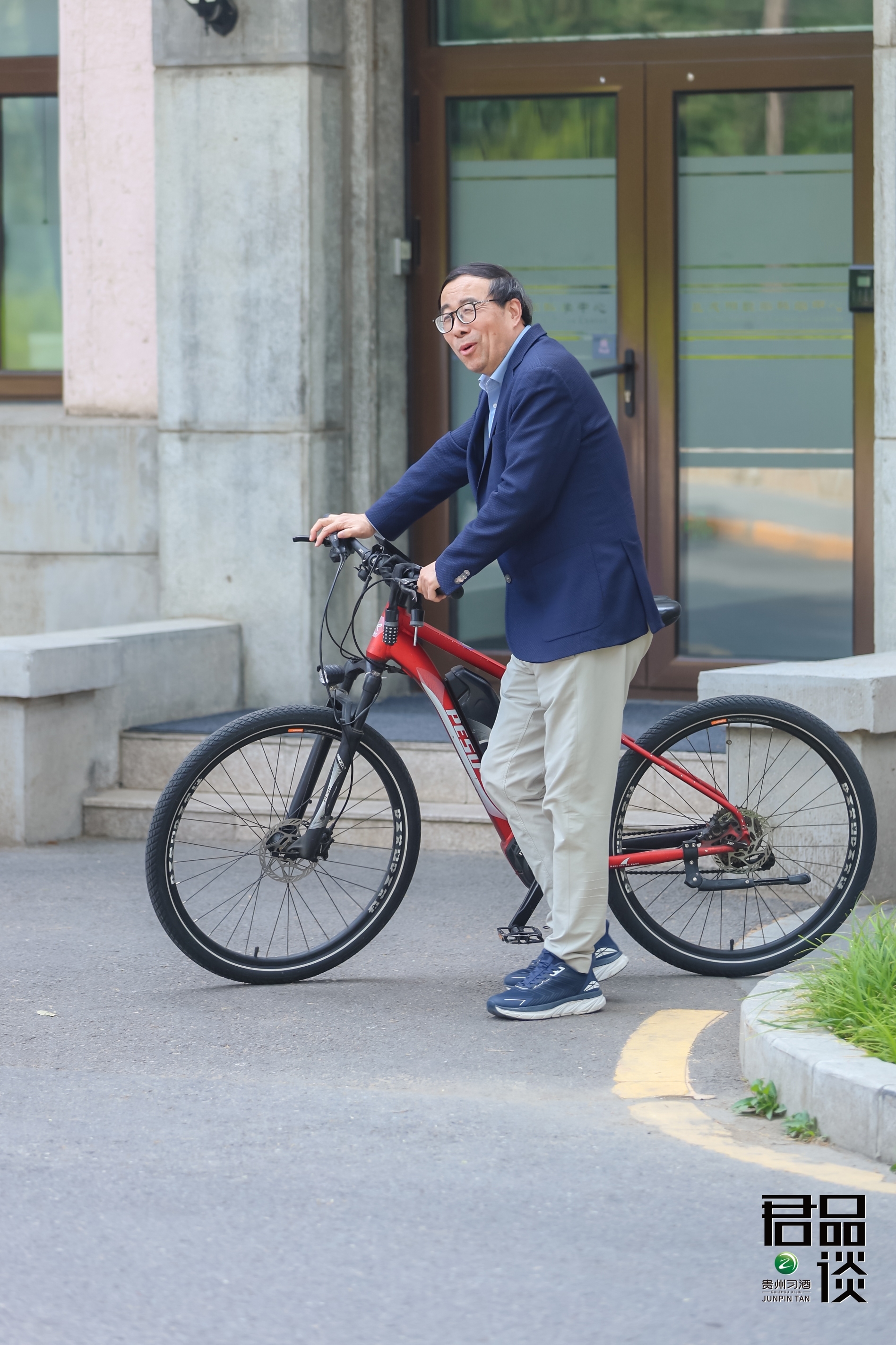 君品十问｜彭凯平：一蓑烟雨任平生，一门学问济天下_凤凰网视频_凤凰网