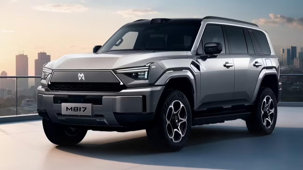 全球首款全栈华为智能越野SUV东风猛士M817预售，32.99万/35.99万元_凤凰网