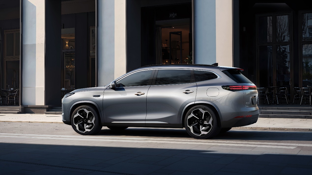 星纪元E05官图发布 中式美学设计/首搭地平线HSD及征程6P方案_凤凰网