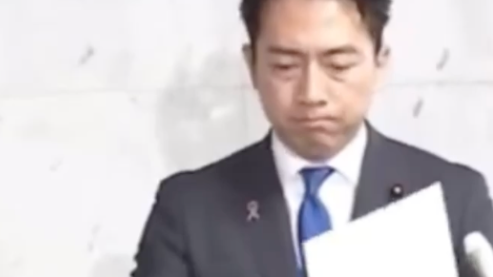 日本防卫大臣小泉进次郎：政府应继续支持“无核三原则” 凤凰网视频 凤凰网