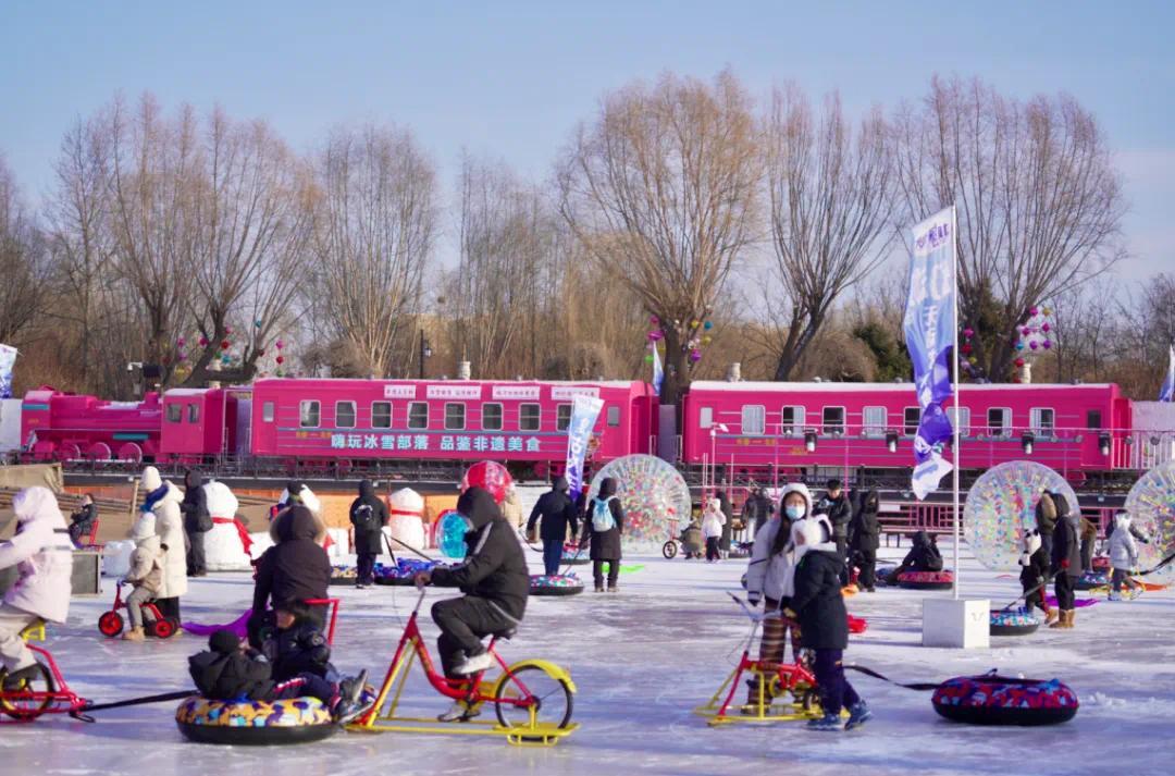 长春冰雪的N种打开方式|铁花秀惊喜返场！长春这里开启“日玩夜嗨”模式！凤凰网长春_凤凰网