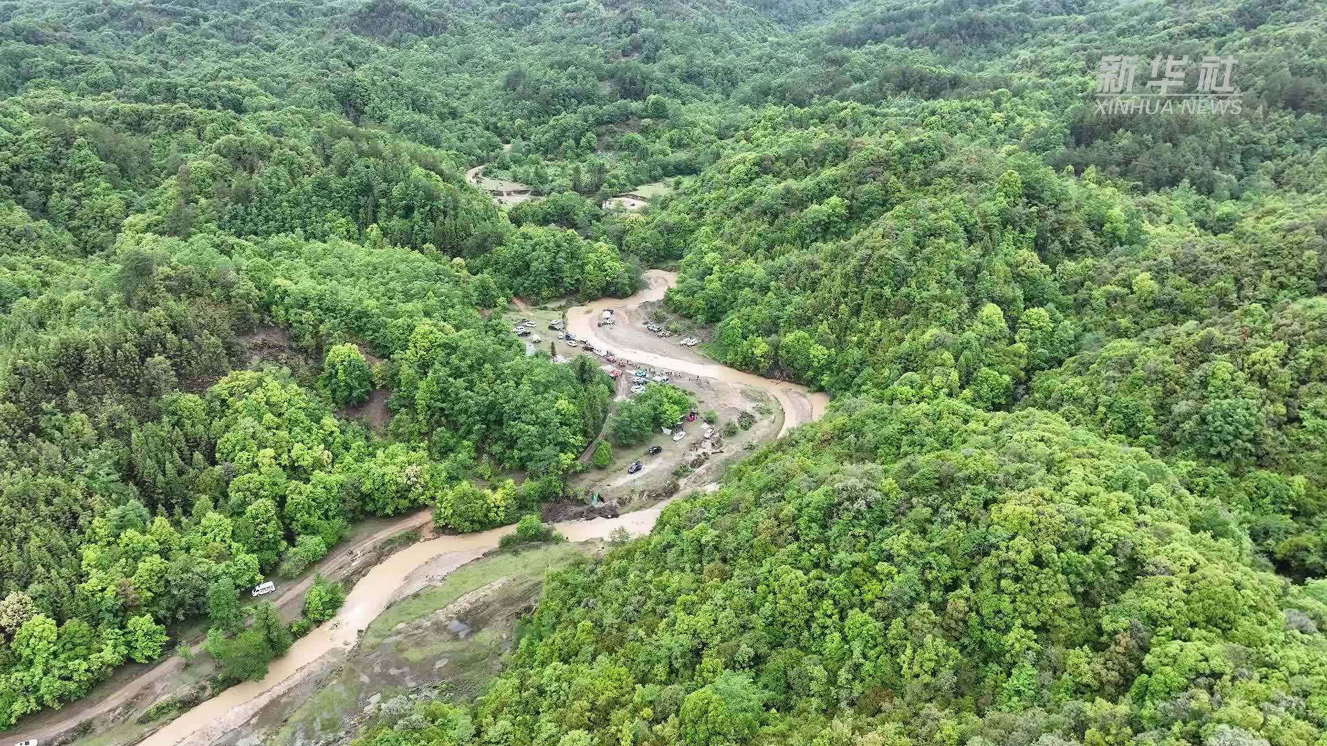 云南陇川：第八届滇缅国际雨林汽车越野挑战赛落幕_凤凰网视频_凤凰网